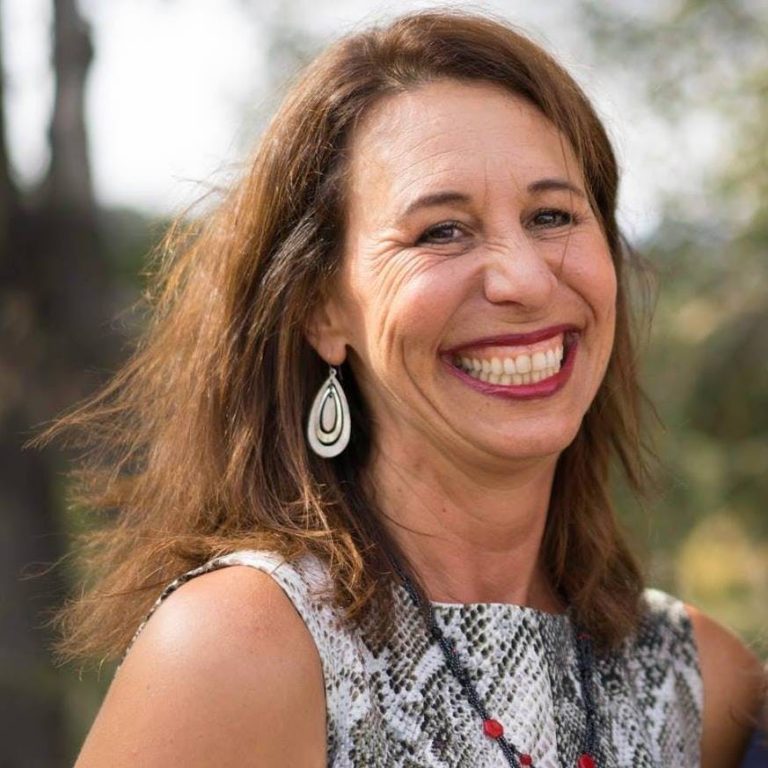 Ep. 33 / Gentle Parenting for Autistic and ADHD Children with Debbie ...